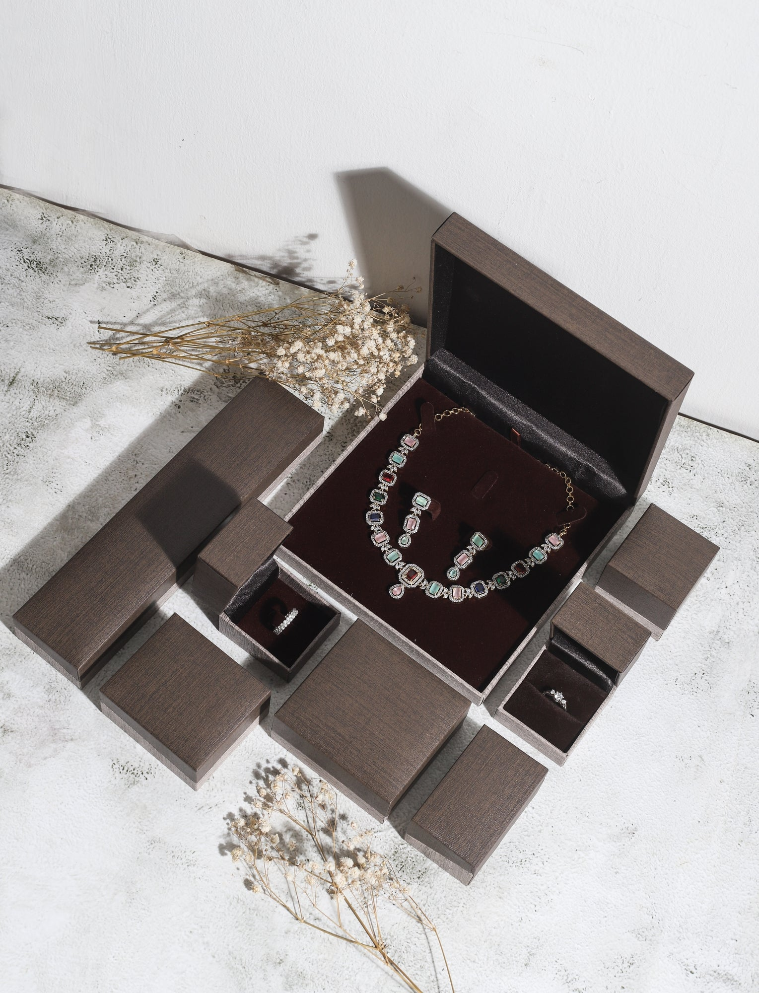 DOUBLE COLOUR – New Inam Box Makers